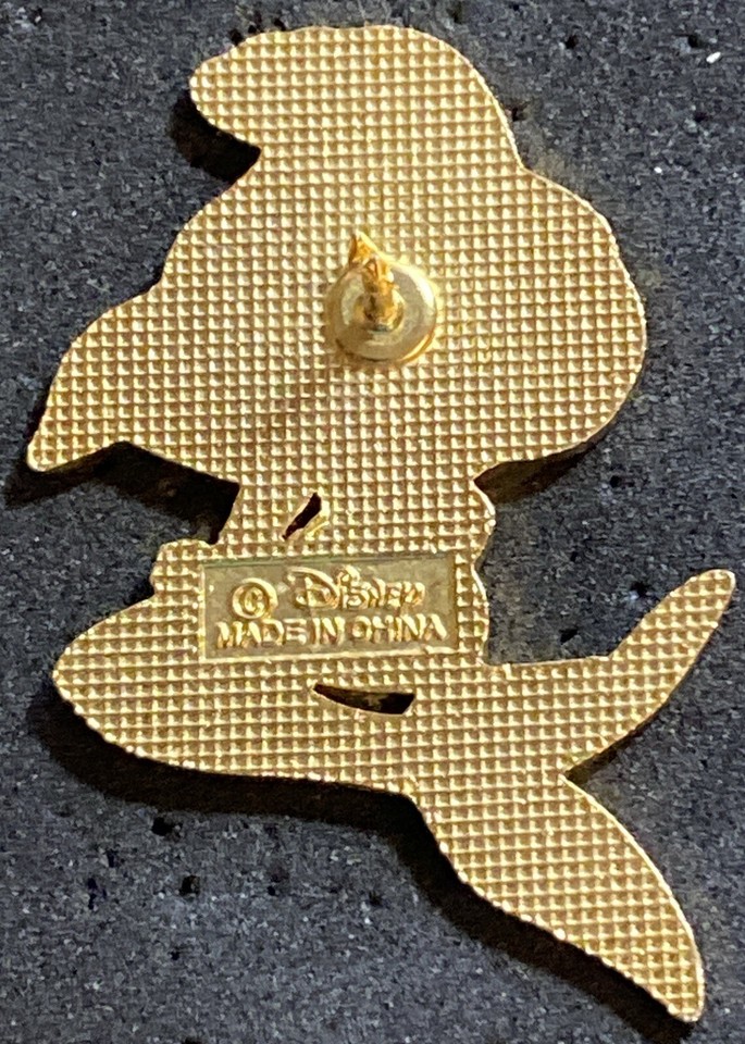 DISNEY WDW 2000 PRINCESS ARIEL SITTING THE LITTLE MERMAID PIN PP#1318 ...