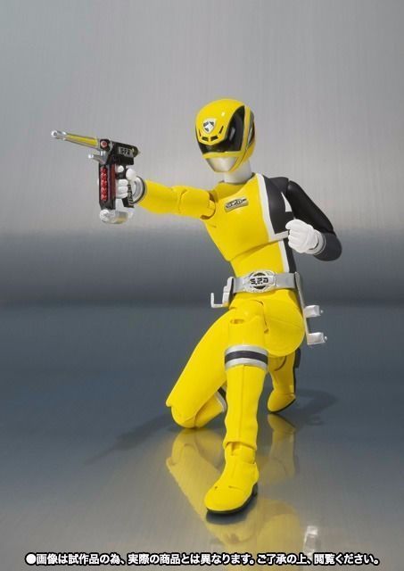 S.H.Figuarts Tokusou Sentai Dekaranger DEKA YELLOW Action Figure BANDAI ...