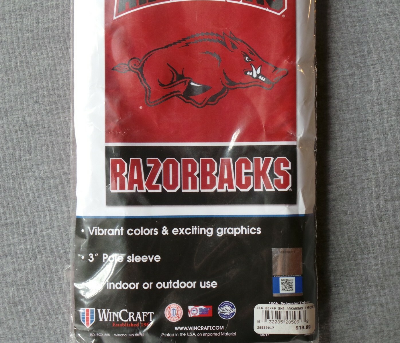 WinCraft NCAA University of Arkansas 36700013 2 Sided Vertical Flag 28 ...