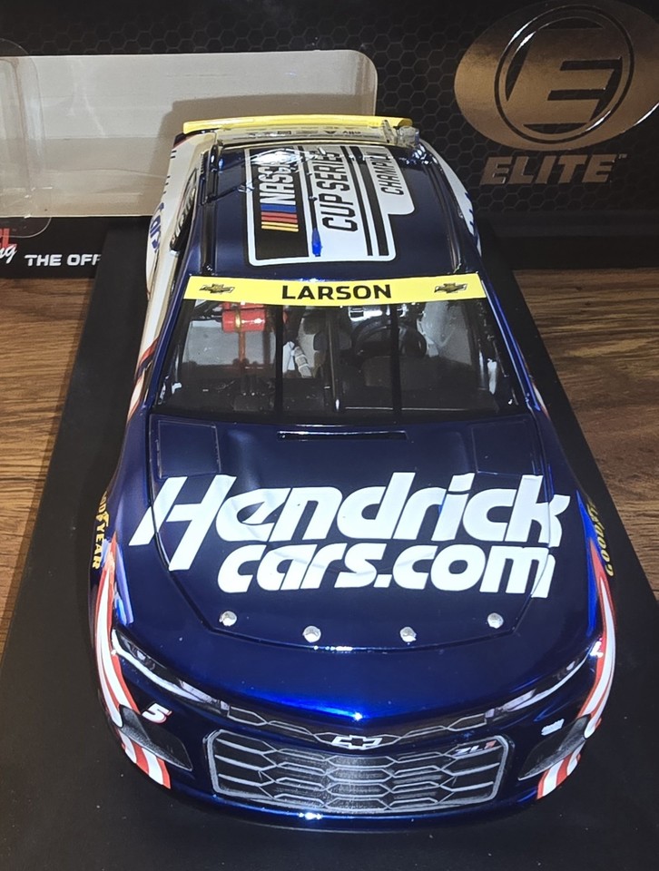 2021 Kyle Larson #5 Hendrick Cars Champion Color Chrome Elite 1 of 120 ...