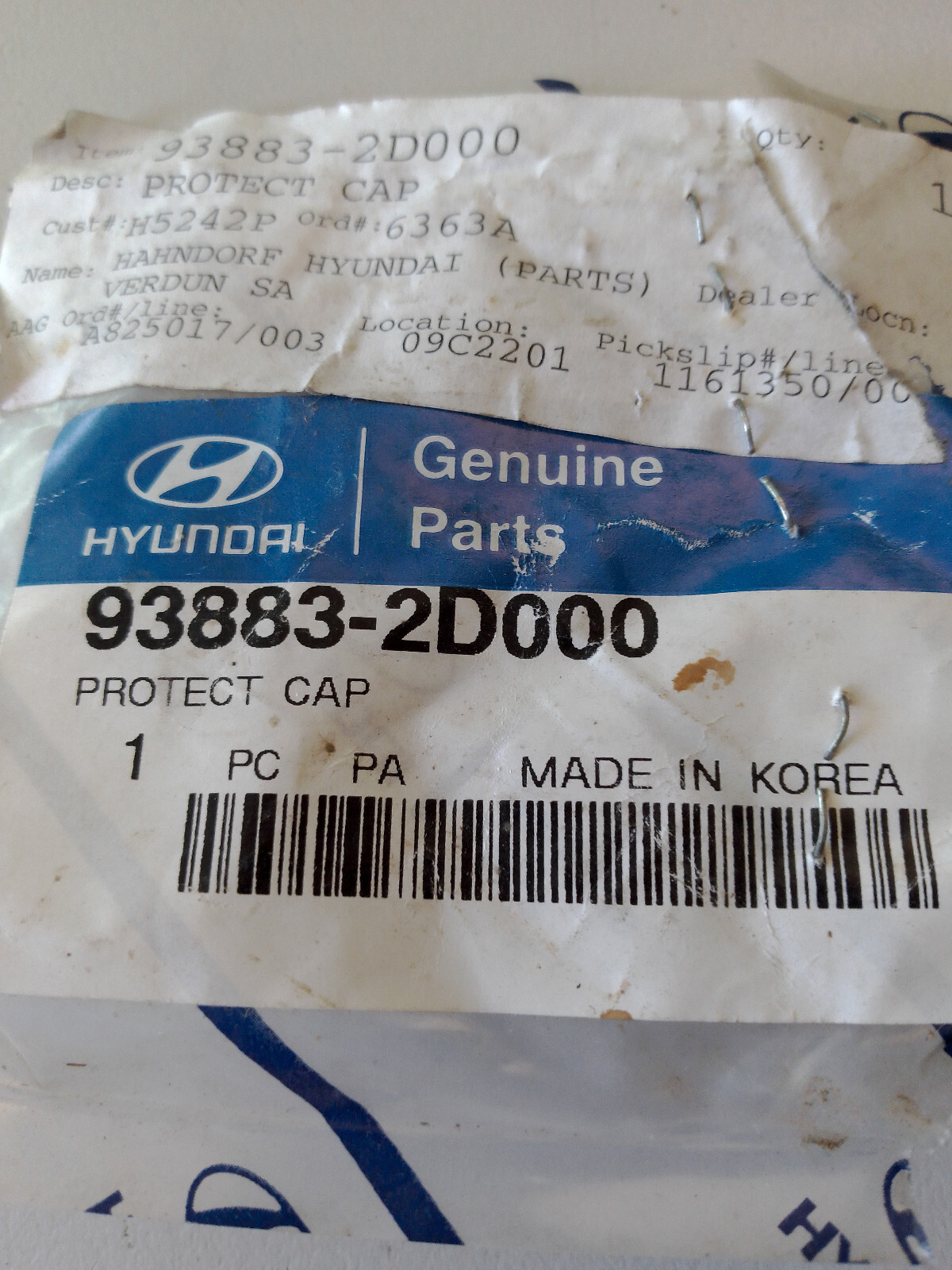 Genuine Hyundai 93883-2D000 Protect Cap fits 2000-2015 Azera, Elantra ...