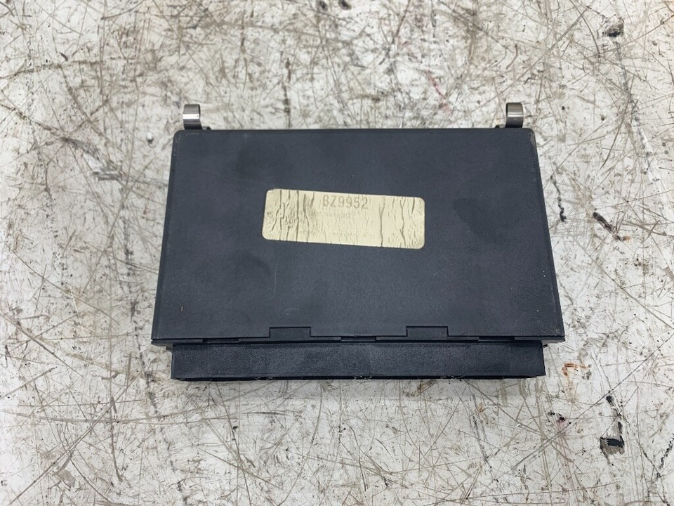 Freightliner Common Power Controller CPC SAM CAB A0024468202 From 2013 ...