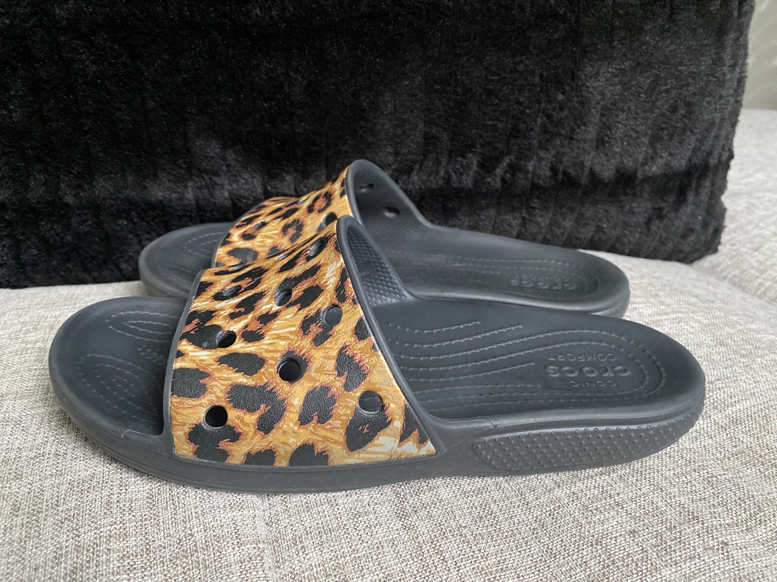 CROCS CLASSIC ANIMAL PRINT SLIDE SANDAL LEOPARD 20666… - Gem