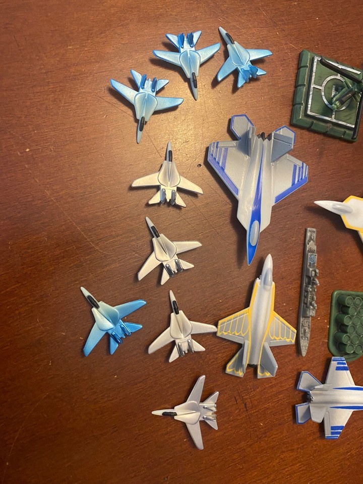 Micro Machines Military Lot 20 Items Planes Helicopters & MISC Galoob ...