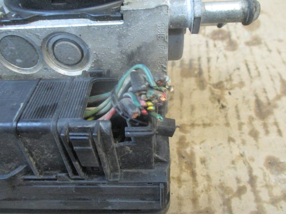 09 2009 Jeep Wrangler ABS Pump Anti Lock Brake Module Assembly Part ...