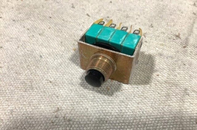 USGI MILITARY HEAVY DUTY PUSH BUTTON SWITCH 76-2241-48805-1 5930-00-085 ...
