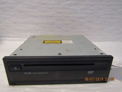 06-10 AUDI A8 Audio Equipment Radio Navigation Unit CD Reader ID ...