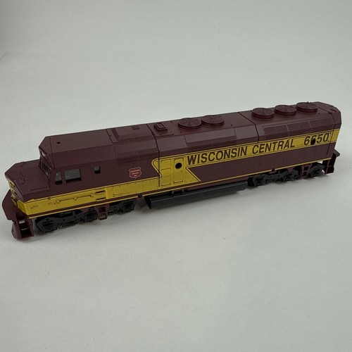 F45 Dummy Powered locomotive Athearn - New- HO Wisconsin Central # ...