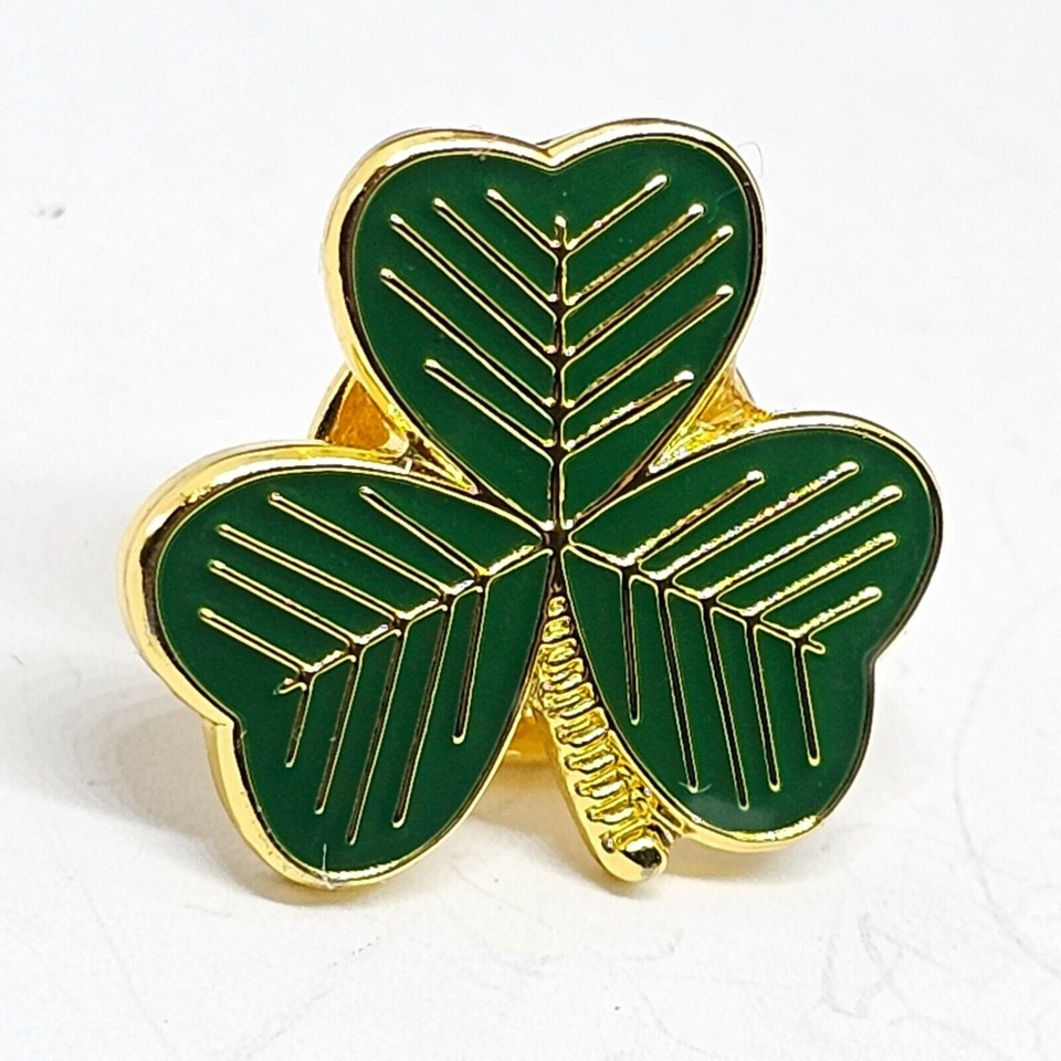 Irish Shamrock Pin Badge Enamel Symbol of Ireland Eire Gaelic Brooch St ...