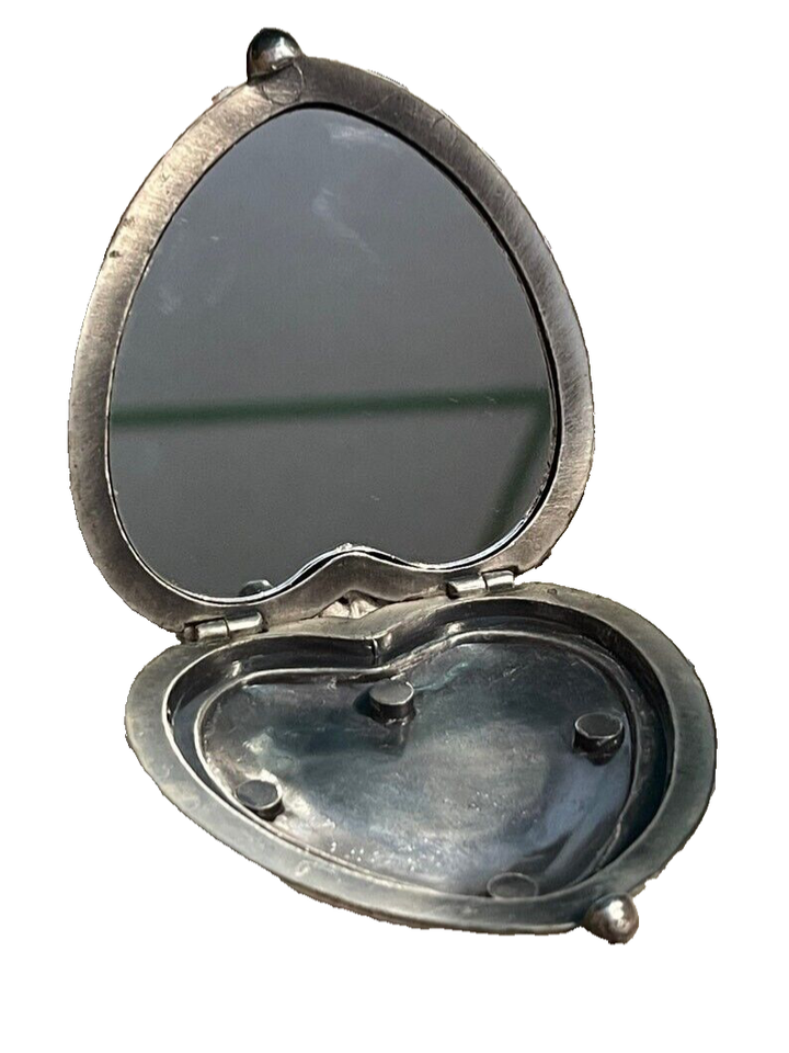 Vintage small empty silver mirrored metal heart shaped compact box ...