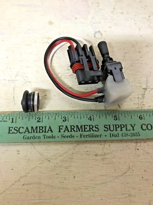 KISSLING / OSHKOSH 3450702 TOGGLE SWITCH ON-OFF-ON, SPRING LOADED ...