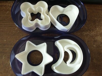 Tupperware Cookie Cutter Set in Blue Acrylic Case 3800 6 pieces ,2 ...
