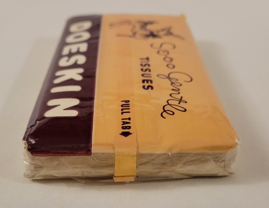 1952 DOESKIN TISSUES with 1952 TOPPS WINGS #7 CARD Inside UNOPENED PACK ...