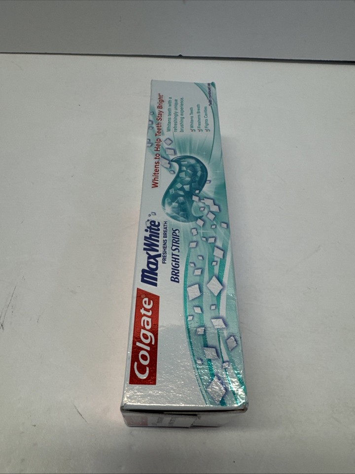 Discontinued Colgate MaxWhite Bright Strips Toothpaste 6oz Exp 4/21 HTF ...