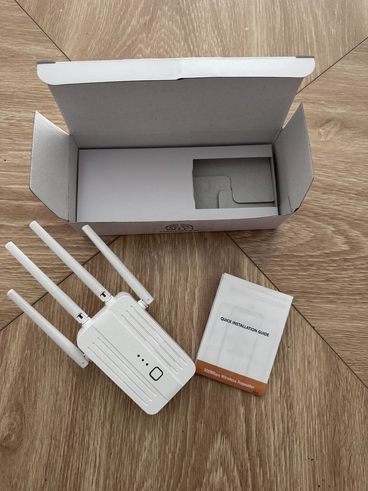 WiFi Extender Signal Booster Dual-Band(5.8G&2.4G) Wireless Repeater ...