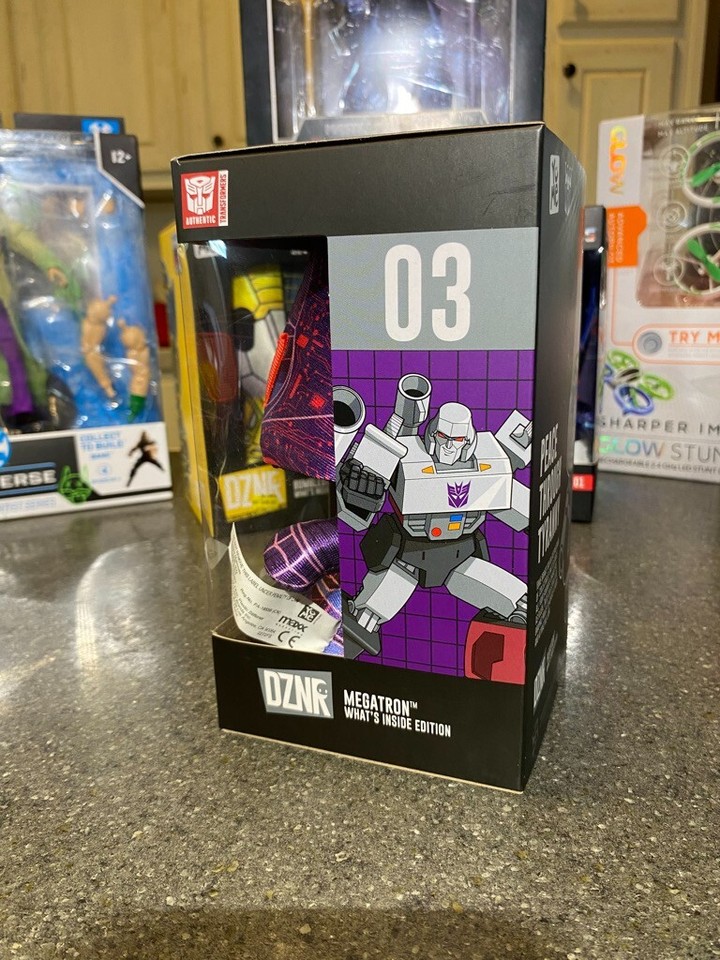 DZNR G1 Yume What’s Inside Edition Transformers Megatron #03 NEW ...
