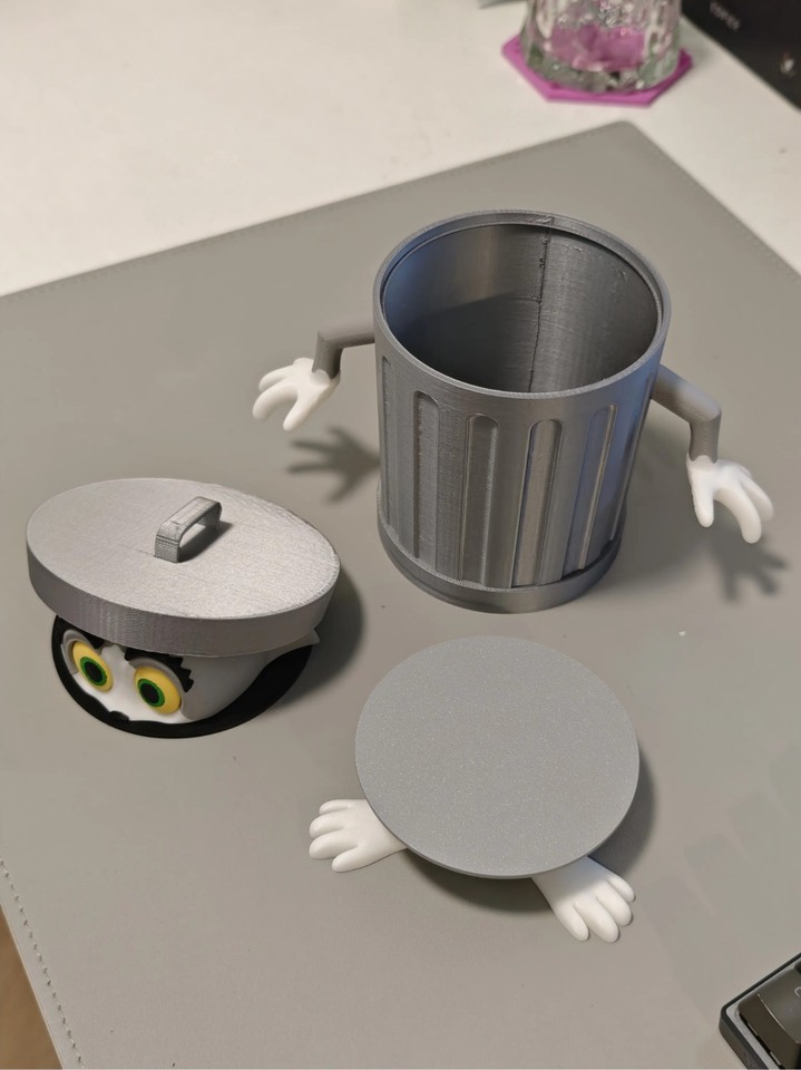 3D Printed Mini Trash Can – Cat & Mouse Design | Funny Desk Organizer ...
