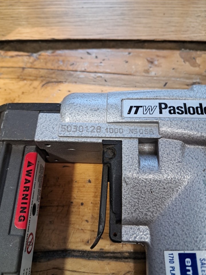 Paslode ITW 5030128 1000 N50sr AirNailer Nail Gun K63 | eBay