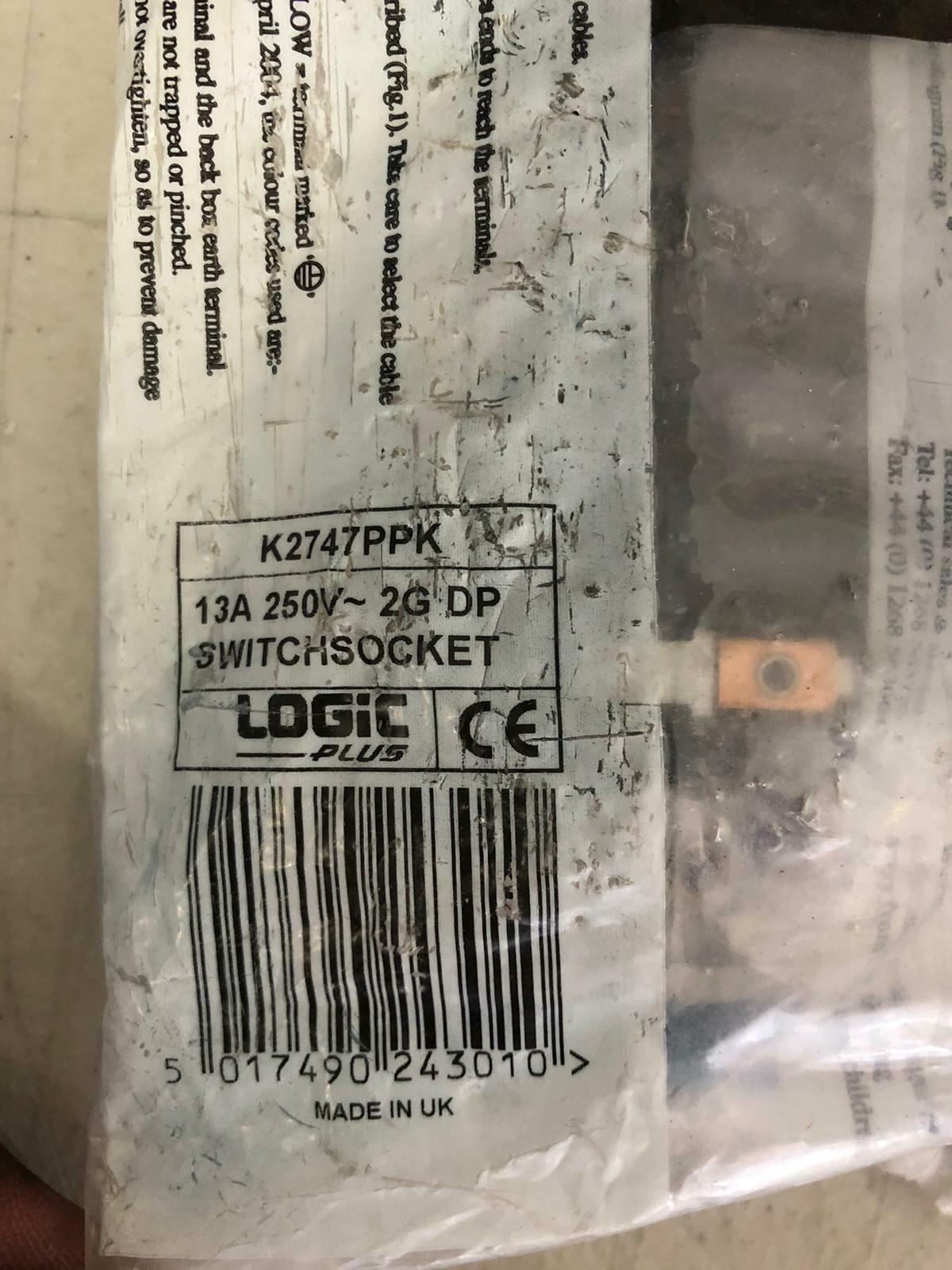 Pack of 2 - MK Logic Plus K2747 WHI 13A Double Pole Switchsocket, 2 ...