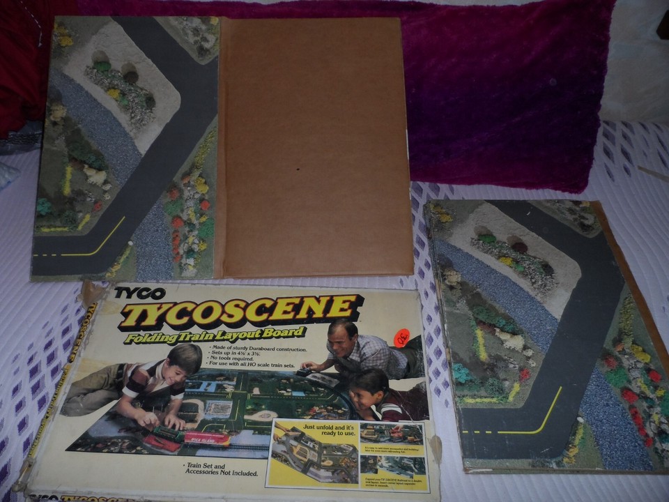 VTG. TYCO HO SCALE TYCO SCENE FOLDING TRAIN LAYOUTS LOT OF 2 1 W ...