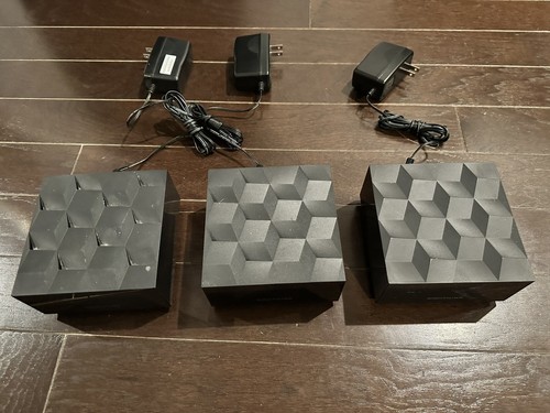 NETGEAR Nighthawk Mesh Wi-Fi 6 Router MR60 + Two Satellites MS60 + Eth ...