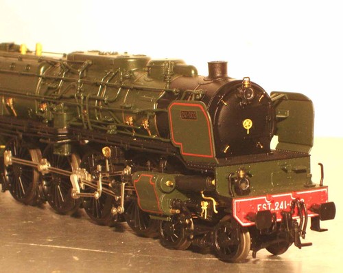 Trix+H0+22913+EST+13+Sound+Digital+Simplon+Orient+Express+Zuglok online ...