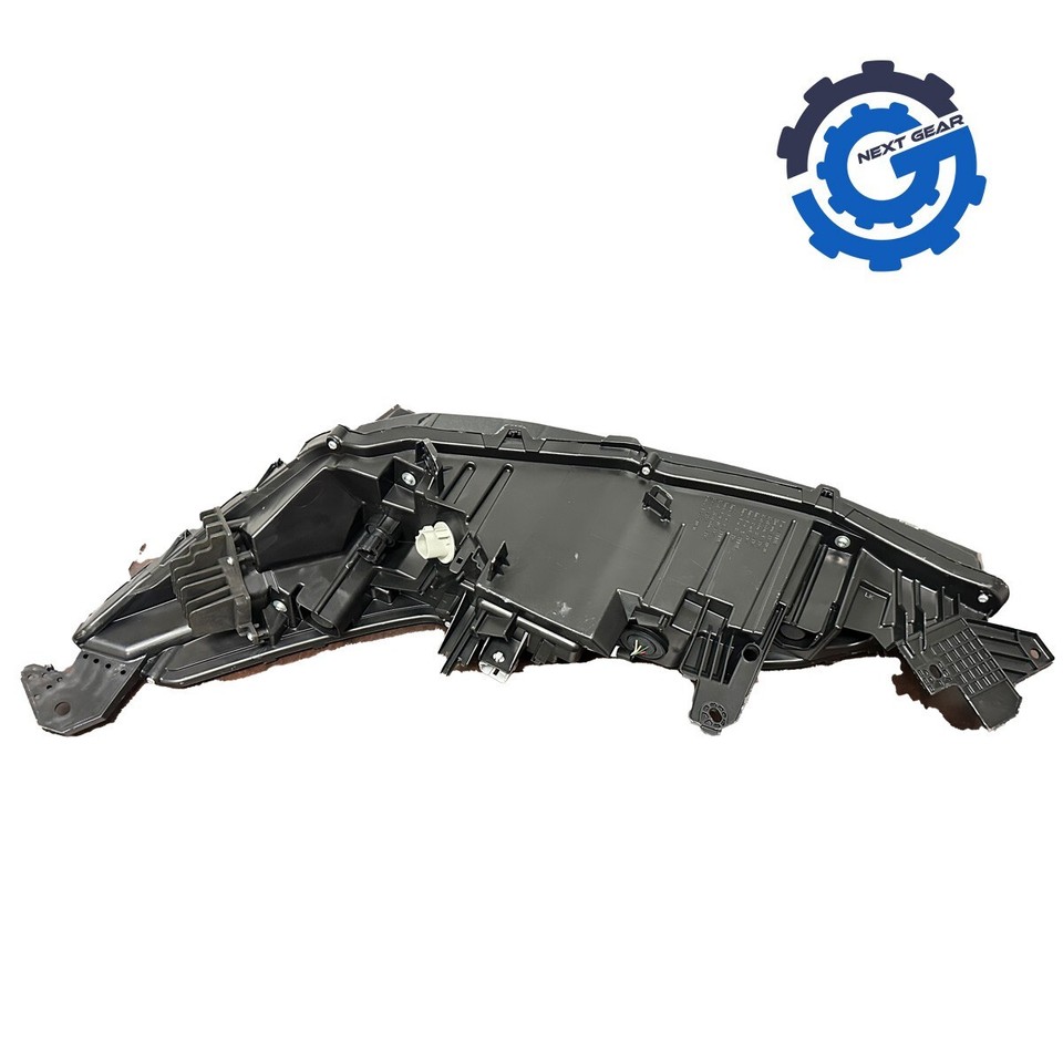 NEW OEM Headlight Assembly Upper Right For 2021-2024 Nissan Rogue 26120 ...