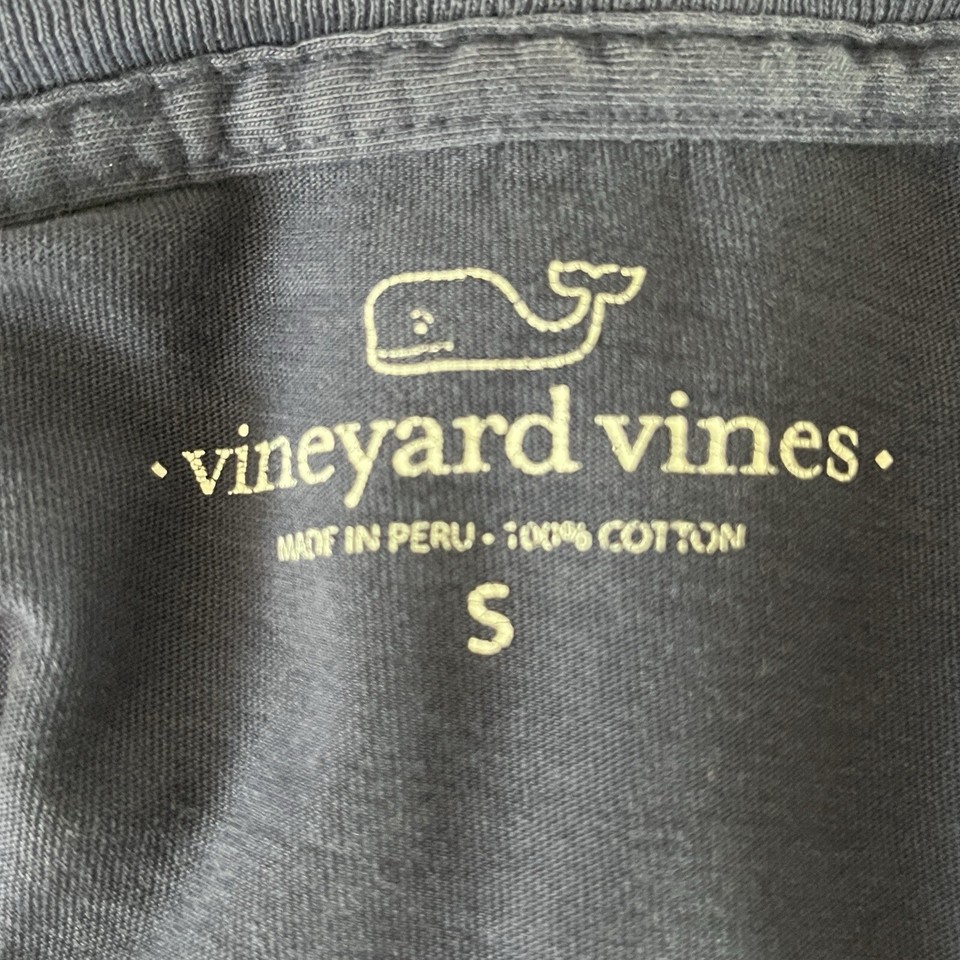 Vineyard Vines T Shirt Mens Small Long Sleeve Pocket Whale Tee Spell ...