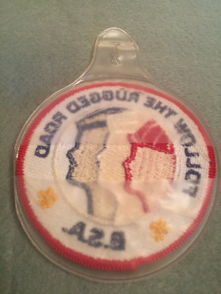 (b70) Boy Scouts- Follow the Rugged Road - in protective sleeve patch ...