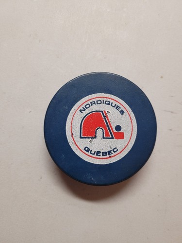 WHA QUEBEC NORDIQUES BLUE HOCKEY PUCK NHL | eBay