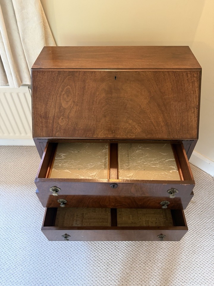 Vintage mahogany writing bureau - early 20th Century Queen Anne Style ...