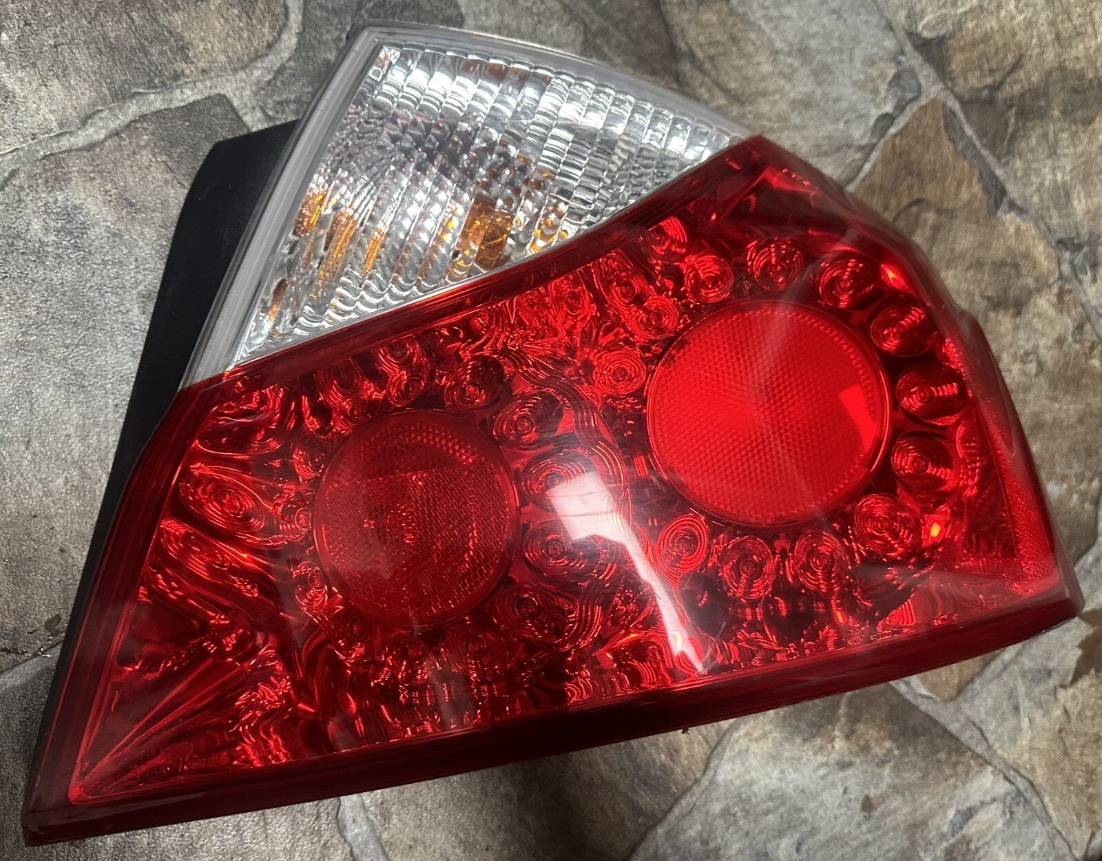 08 09 10 Infiniti M35 M45 Tail Light Outer Right PASSENGER Side OEM | eBay