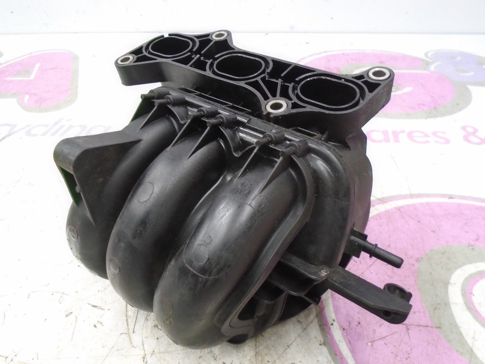 2007 CITROEN C1 1.0 PETROL INTAKE INLET MANIFOLD ASSEMBLY 2005-2014 ...