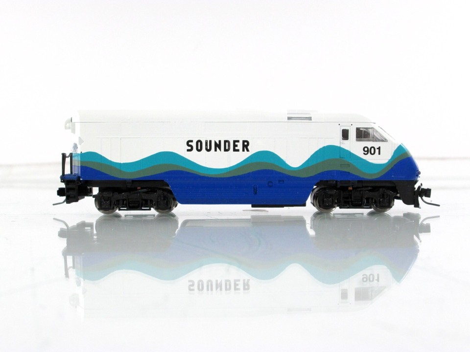 N Scale ***SEATTLE SOUNDER*** Bombardier F59PHI Locomotive #901 ...