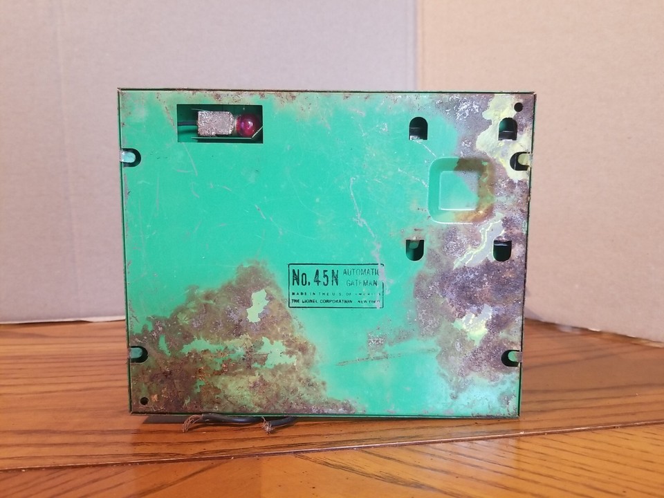 LIONEL O Scale Metal Railroad Crossing Satauon w Guard! No. 45N | eBay