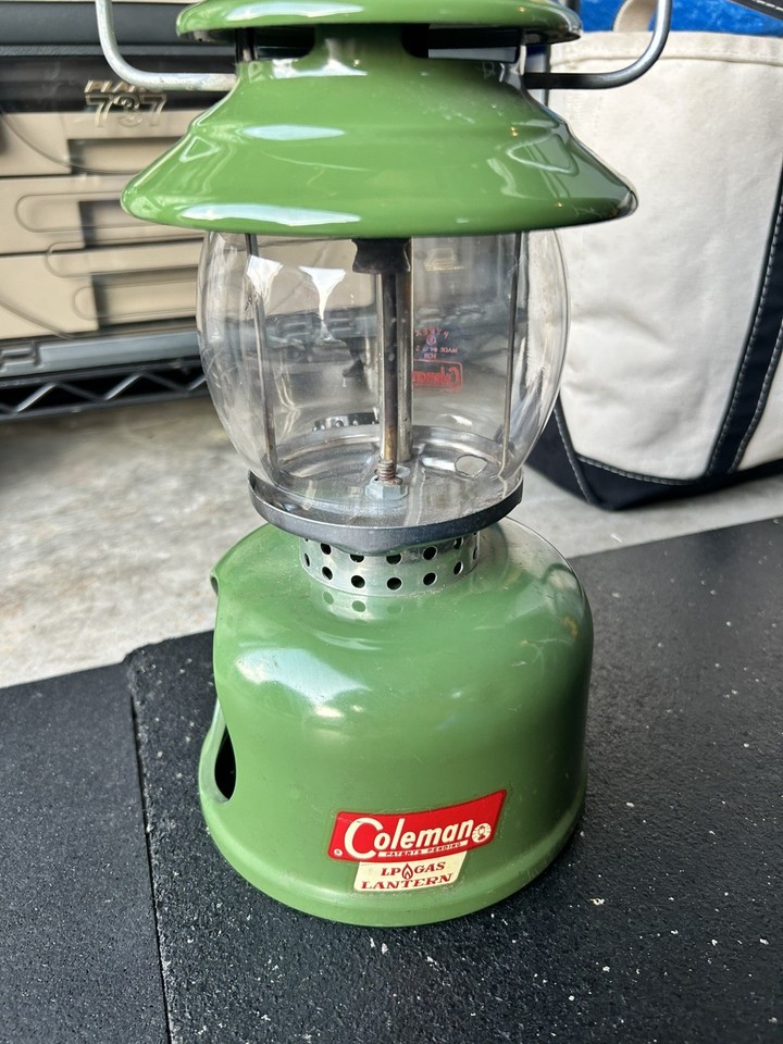 Vintage Green Coleman 5122 Lantern 1971 Single Mantel Camping Green | eBay