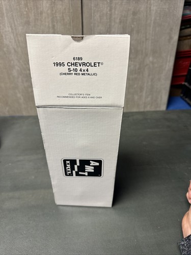 E1 AMT 1995 Chevrolet S10 4x4 Cherry Red Metallic Dealer Promo car 6189 ...