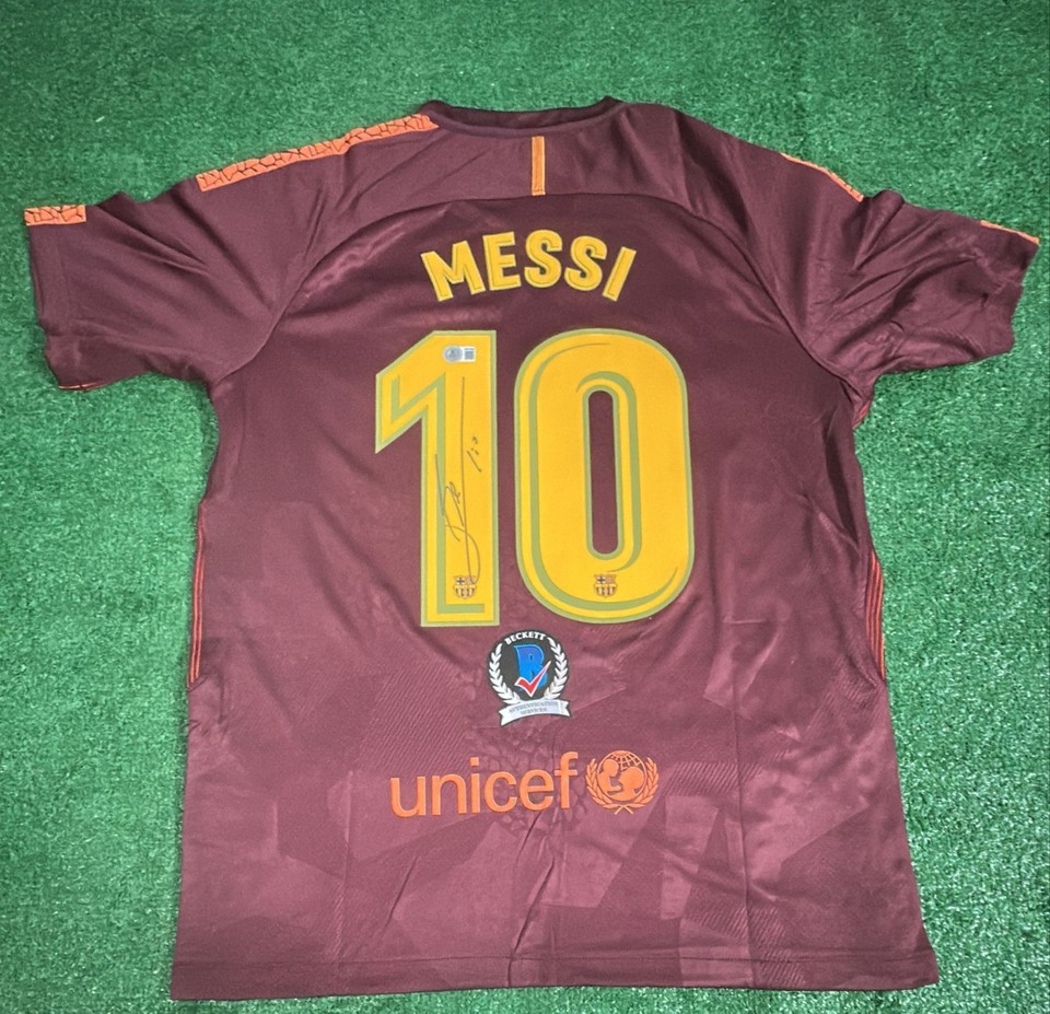 2 x LIONEL MESSI Back Signed FC Barcelona Home Jersey Authenticated by ...