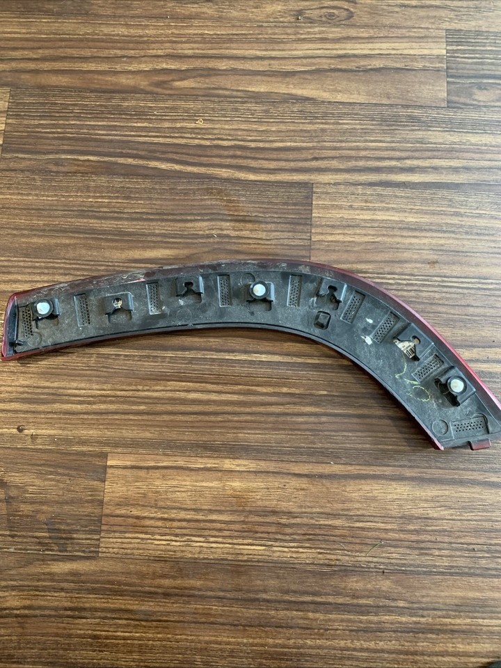 2018 GMC Terrain Denali rear passenger side Wheel Opening Molding ...