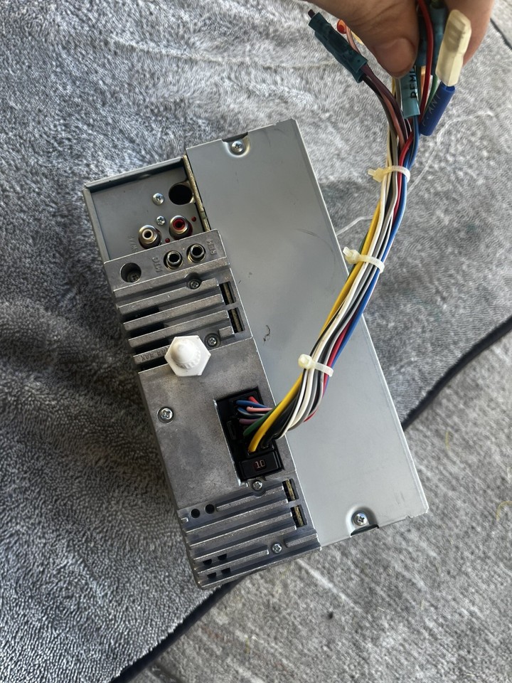 Alpine CDE-W235BT MP3/USB/CD Player In Dash Receiver 793276011930 | eBay