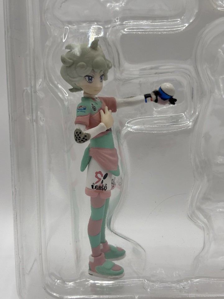 Pokemon Scale World Galar Region Bede 1/20 Figure Genuine in Japan Beet ...