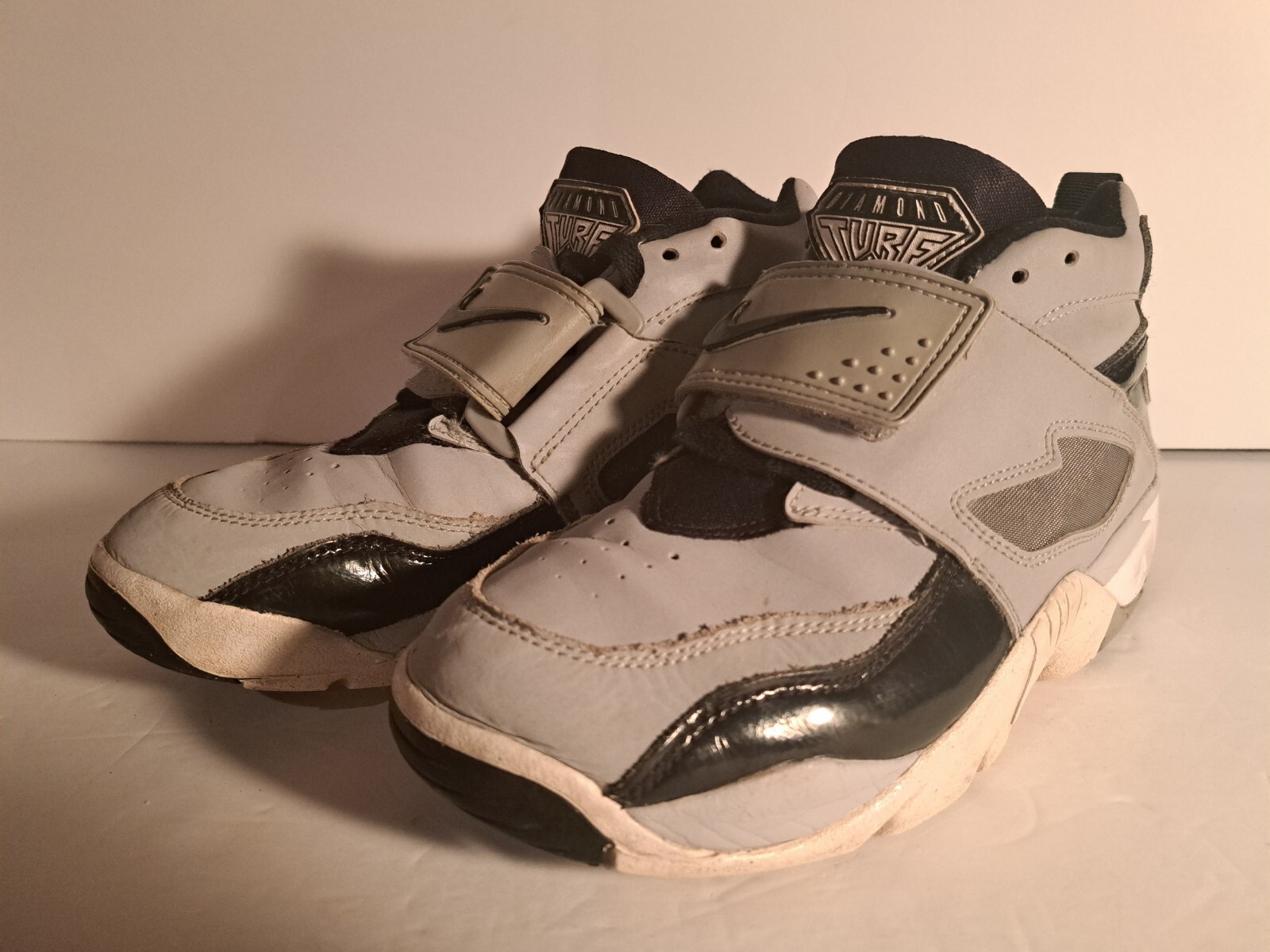 Nike Air Diamond Turf Deion Sanders Boys Shoes size 5.5 | eBay