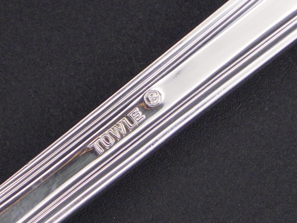 Towle BOSTON SHELL Stainless GLOSSY 18/10 Silverware Flatware "YOU ...