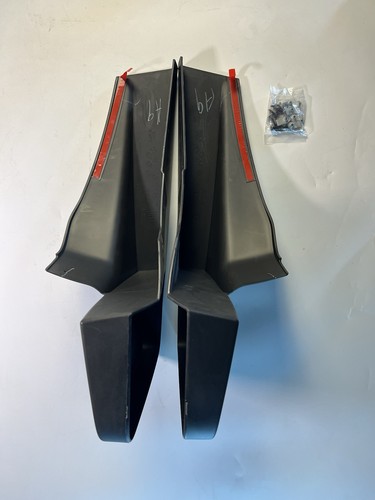 2014-2018 Chevrolet Silverado Rear Molded Splash Guards 23387353 Black ...