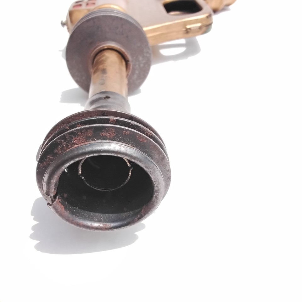 1945 Buck Rogers Gold Atomic Pistol Toy PopGun By Daisy Works Video ...