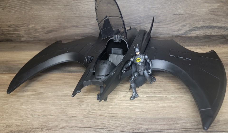 Batman DC Comics The Flash Movie Spin Master Batwing With 4" Batman | eBay