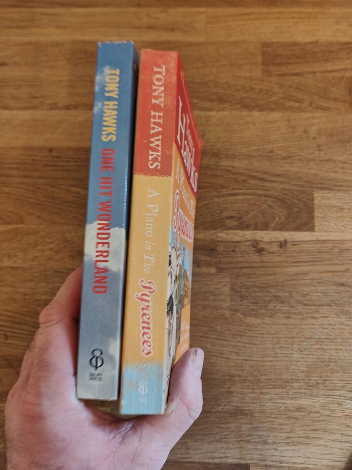 BOOK - Tony Hawks Bundle Of X2 Paperbacks One Hit Wonderland A Piano In ...