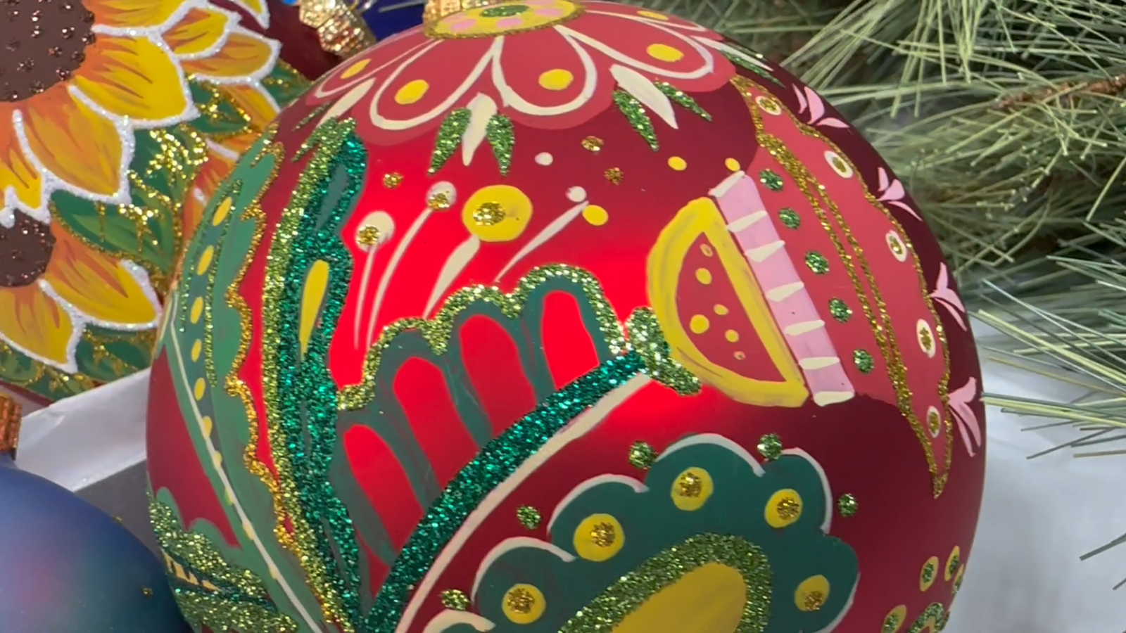 Ukraine Flag Christmas Glass Ball Ornament Bauble 4" Red Ukrainian ...