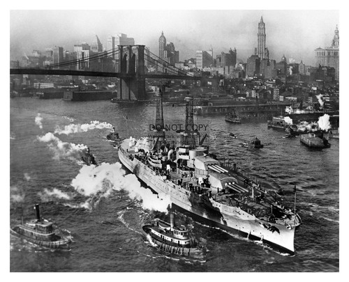 USS ARIZONA NAVY WW2 BATTLESHIP PASSING THROUGH NEW YORK CITY 8X10 ...