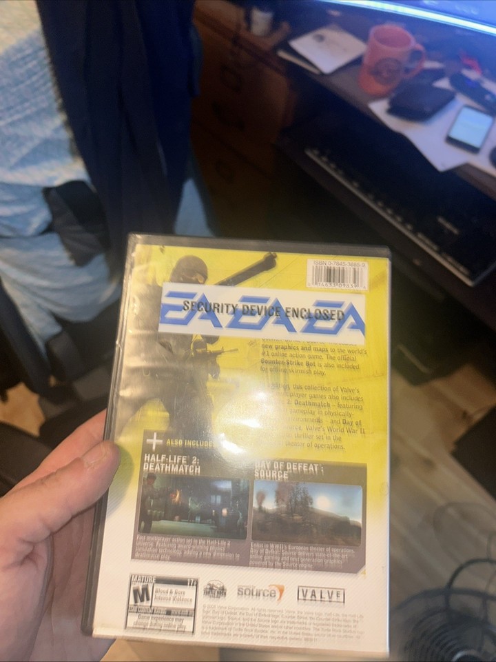 Counter Strike Source PC CD-ROM Game 2005 4 Disc Set Complete All Discs ...